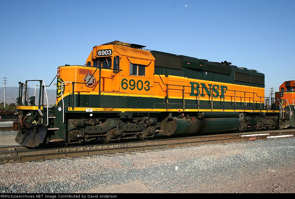 BNSF 6903